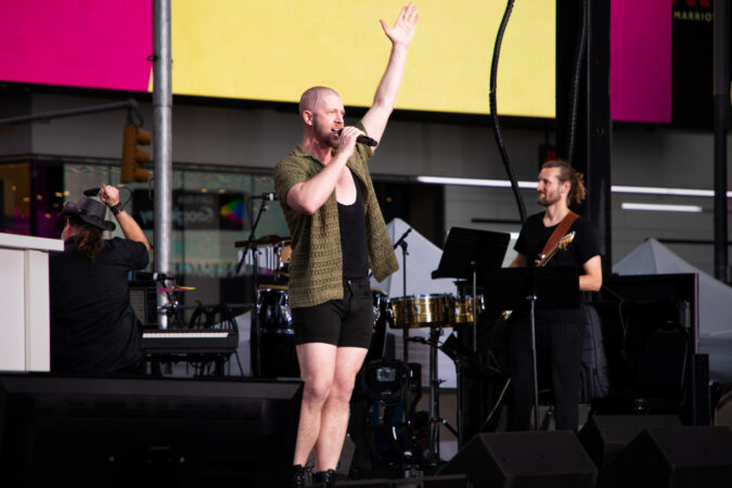 Go Inside the Curtain Up Broadway Festival Kick-Off Celebration in ...