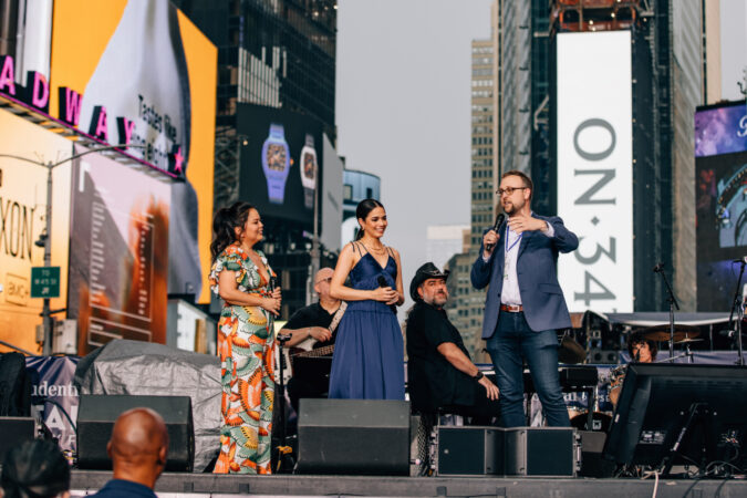 Go Inside the Curtain Up Broadway Festival Kick-Off Celebration in ...