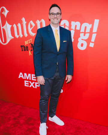 On the Red Carpet: Andrew Rannells and Josh Gad Create a Vintage ...