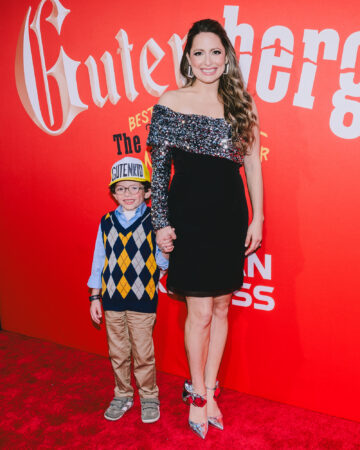 On the Red Carpet: Andrew Rannells and Josh Gad Create a Vintage ...