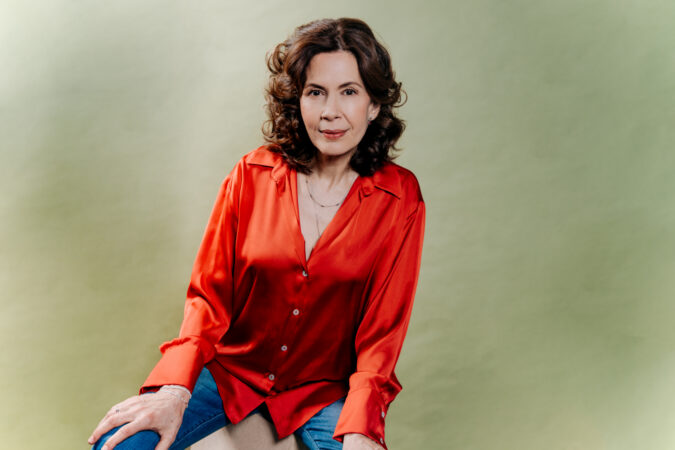 In Eureka Day, Jessica Hecht Plays an Anti-Vaxxer. And She’s ...