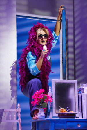 West End's Mamma Mia! Reveals New Cast Members Joining in October ...