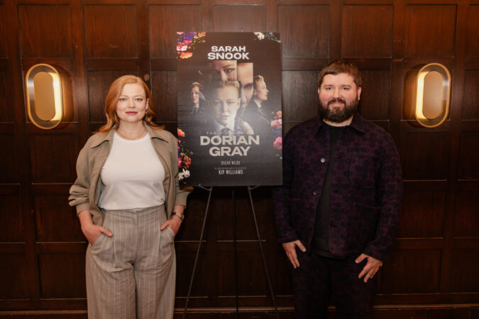 For Sarah Snook, 'Gender Can Be a Performance' In The Picture of Dorian ...