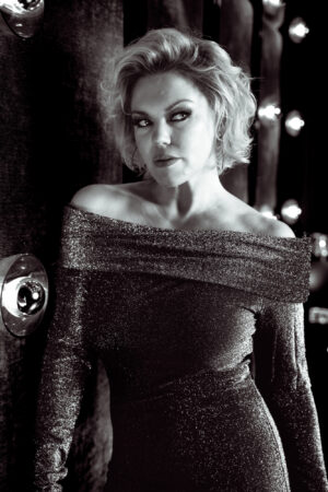 Robyn Hurder Is Putting Her Smack on Smash | Playbill