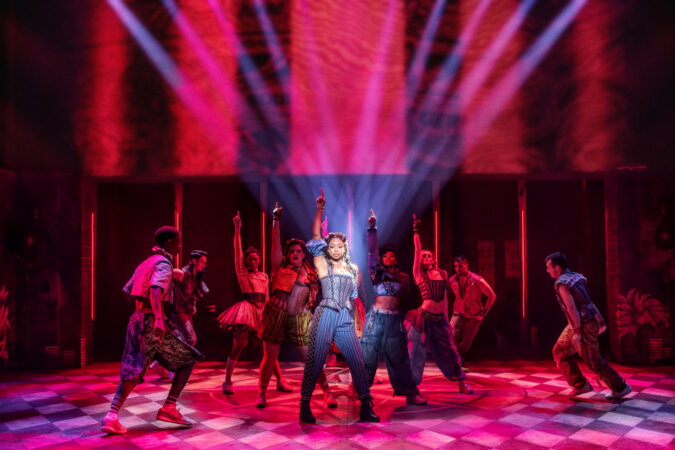 Photos: Get a 1st Look at North American Tour of & Juliet, Starring ...
