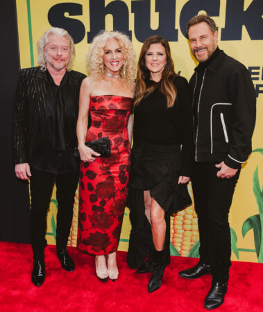 The Great Shuck Off: See Stars Shuck Corn on the Shucked Red Carpet ...
