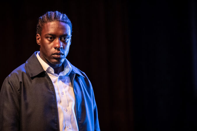 Samuel Adewunmi Stars in West End Transfer of Sam Holcroft's A Mirror ...