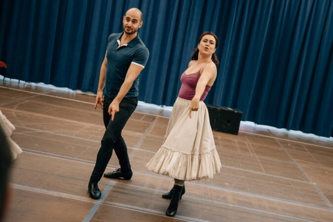 Video: See the Cast of Schmigadoon! at the Kennedy Center Perform 'Corn ...