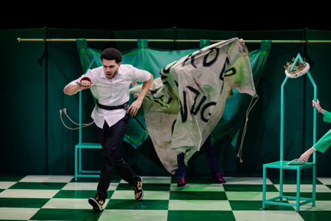 Re-Imagined Hamlet for Young Audiences Brings the Energy in New Photos ...