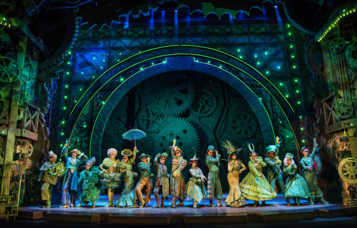 Steven Pinder Returns to London Cast of Wicked October 24 | Playbill