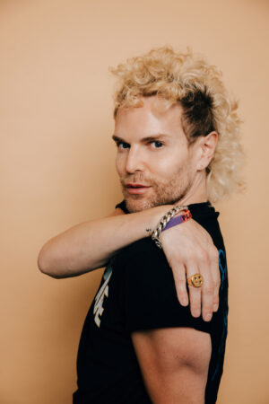 Willam on Going Wigless for Titanique and Being Neil Patrick Harris ...