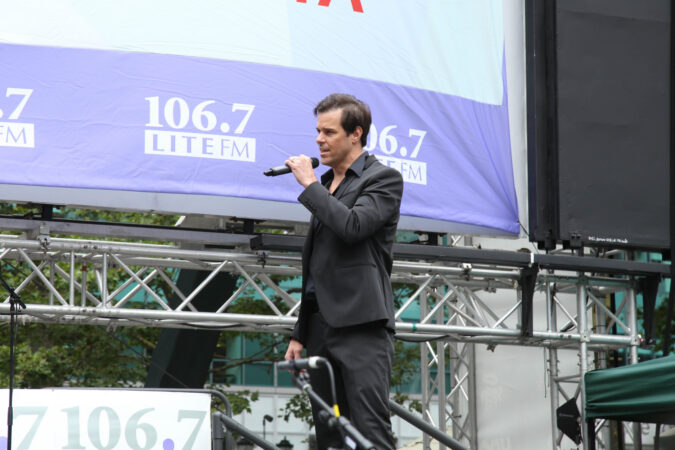 Phantom, Wicked, Groundhog Day, and STOMP Kick Off Annual Broadway in ...