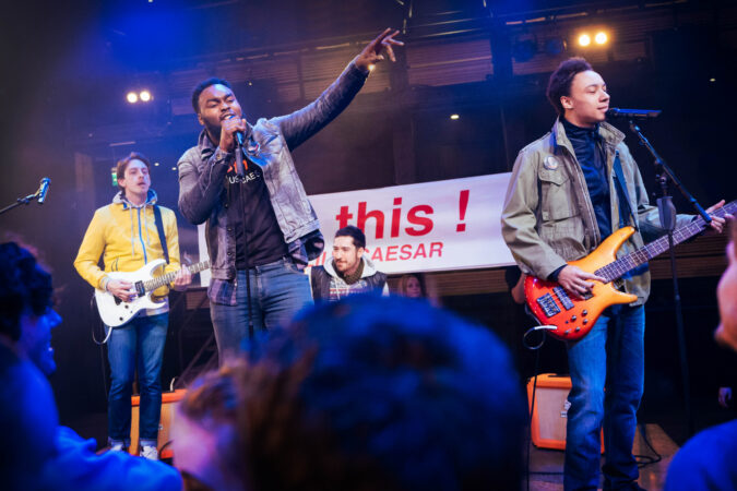 First Look at Ben Whishaw in The Bridge Theatre’s Julius Caesar | Playbill