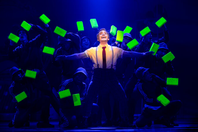Check Out Brand New Photos From First National Tour of The Spongebob ...