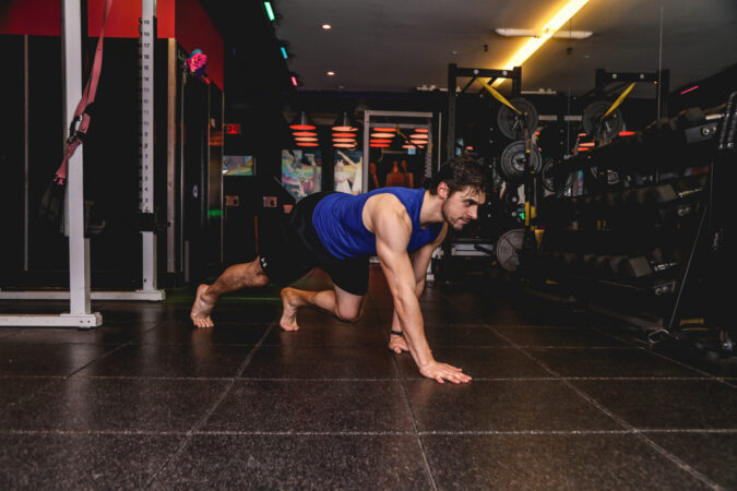 How Frozen Actor Andrew Pirozzi Stays Fit Enough to Play a Reindeer ...