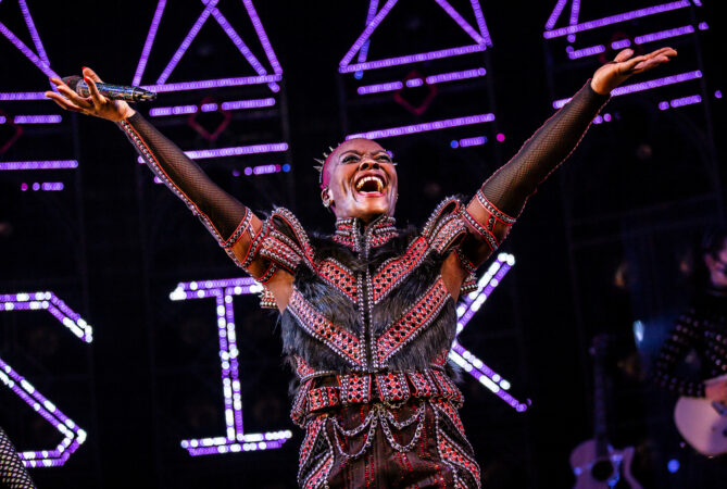 Check Out Photos From the Newly Reopened Six in the West End | Playbill