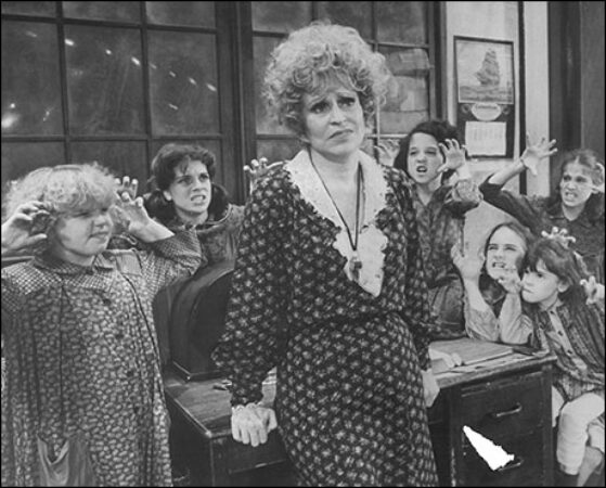 PHOTO ARCHIVE: Annie on Broadway and Beyond | Playbill