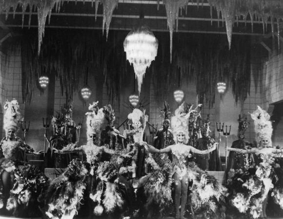 Inside the Creation of the Tony-Winning Musical Nine | Playbill