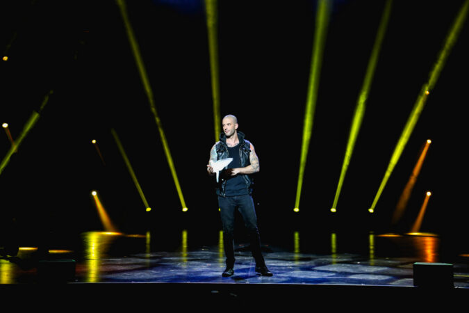 Darcy Oake and The Illusionists Bring a Little Legerdemain to Broadway ...