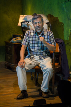 Read Reviews for Felix Starro Off-Broadway | Playbill