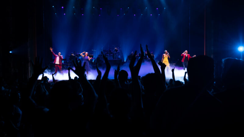 Watch Michael James Scott, Kissy Simmons, More Sing From Hercules at ...