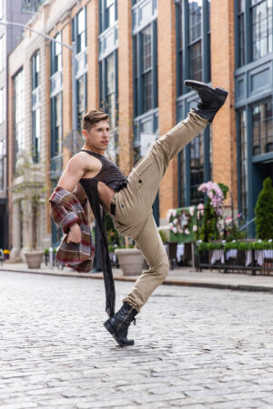 From Mean Girls to Wicked, See the Ensemblist Celebrate Broadway’s ...