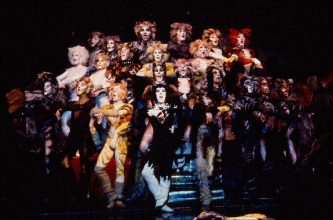 Look Back at Over 35 Years of Cats on Broadway | Playbill