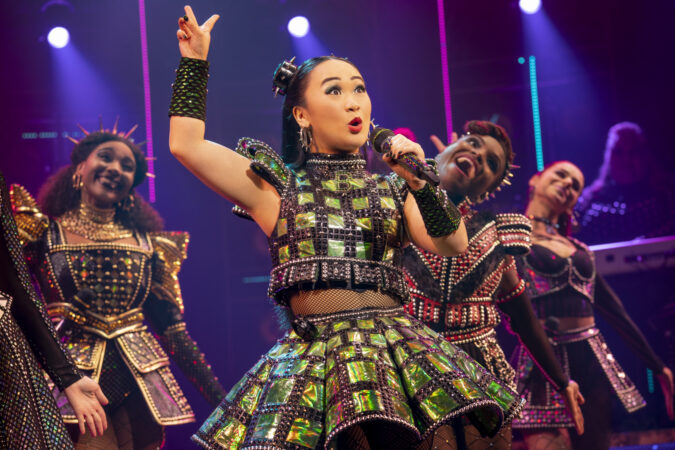 Read the Reviews for Six on Broadway | Playbill