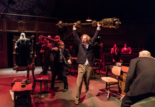 Check Out Photos of the First U.K. Tour of This House | Playbill