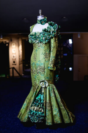 How Wicked Costume Designer Susan Hilferty Put Her Own Twist on Oz ...
