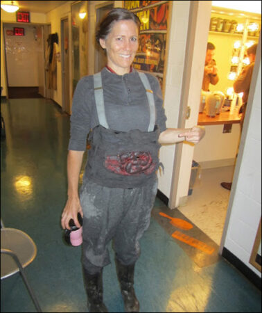 PHOTO EXCLUSIVE: A Two-Show Day With War Horse Actor-Puppeteer Leah ...