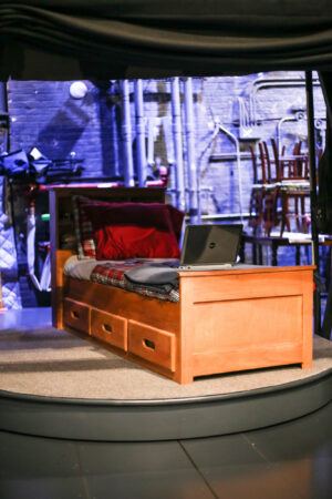 Ben Levi Ross Is Evan Hansen in Broadway's Dear Evan Hansen Beginning ...