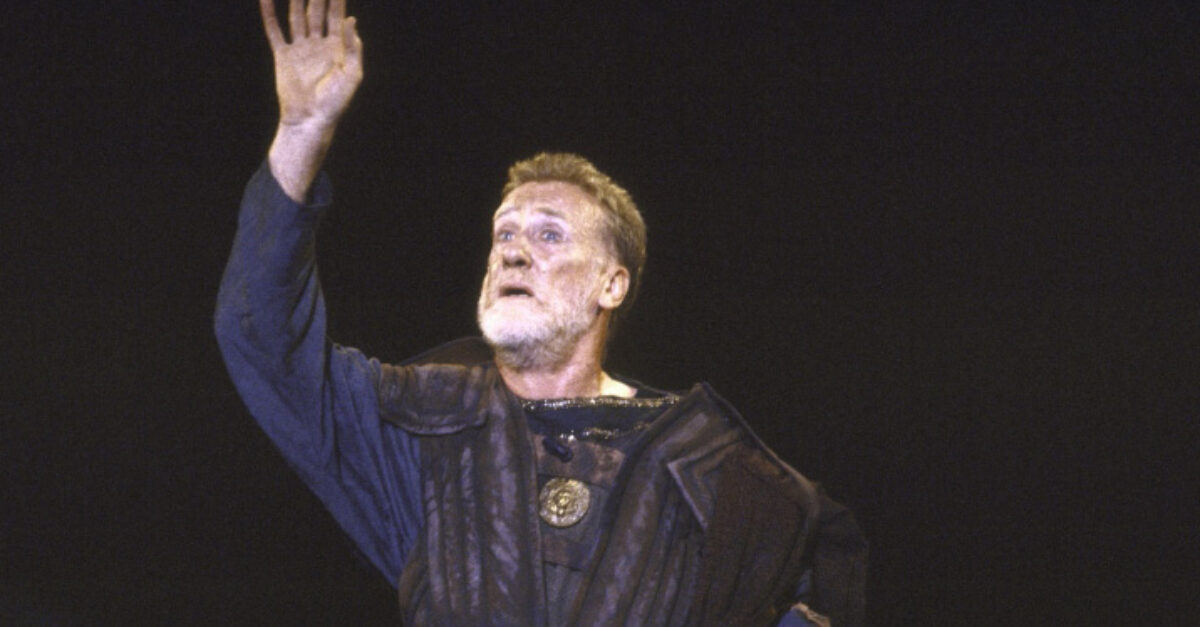 Two-Time Tony Nominee Donald Moffat Dead at 87 | Playbill