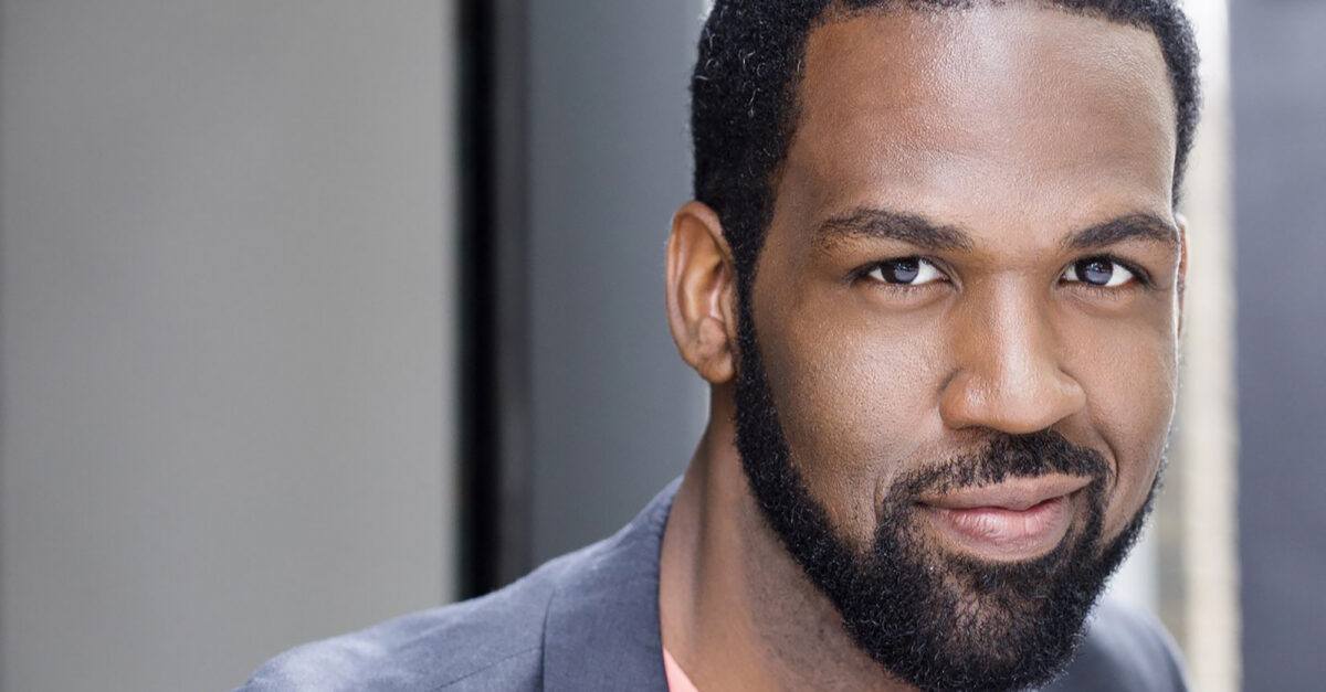 The Phantom of the Opera Tour Welcomes New Masked Man December 19 ...