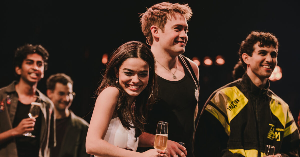 Broadway's Romeo + Juliet Recouped; Reveals Youngest Average Audience ...