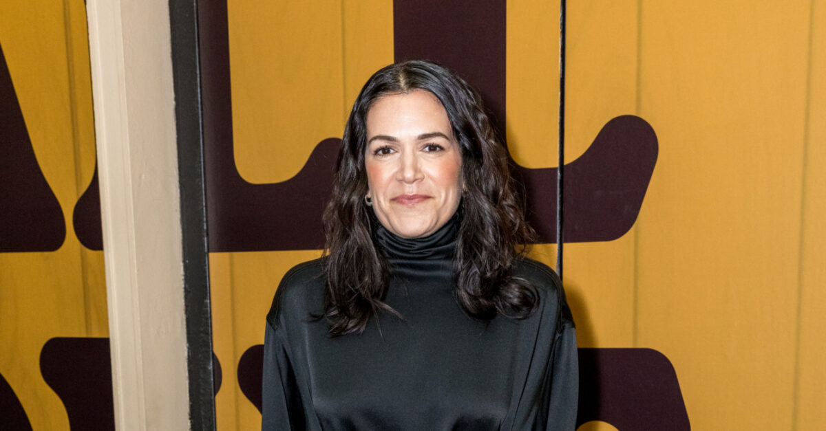 Abbi Jacobson, Zoë Winters, More Will Star in Jonathan Spector's ...