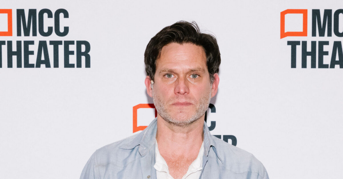 Steven Pasquale, Molly Ringwald, Santino Fontana, More Will Star in Are ...