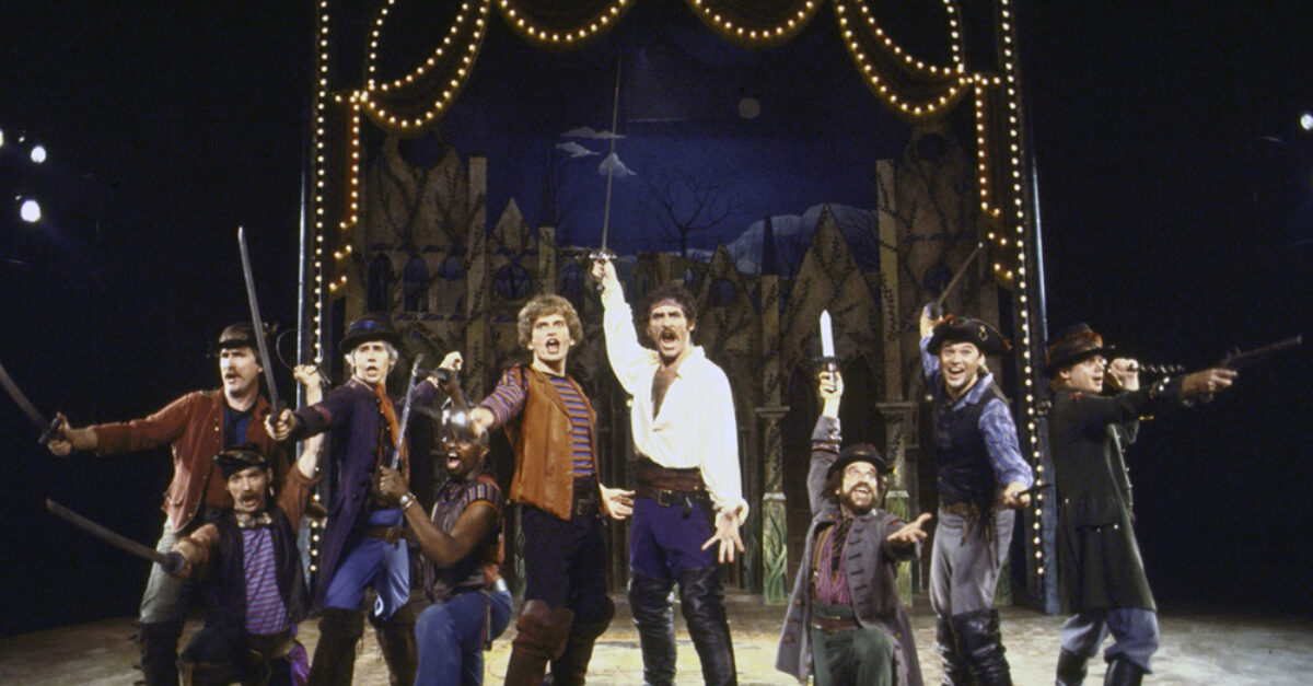Playbill Vault's Today in Theatre History: January 8 | Playbill