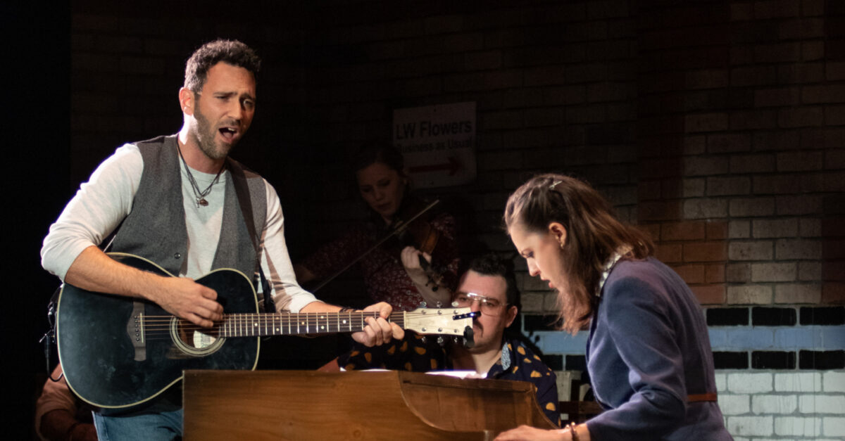 First Look at The Cape Playhouse's Once | Playbill