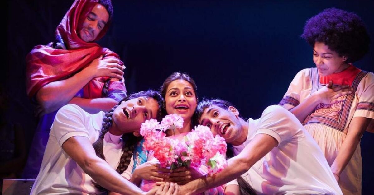 What Did Critics Think of the London Stage Adaptation of White Teeth ...