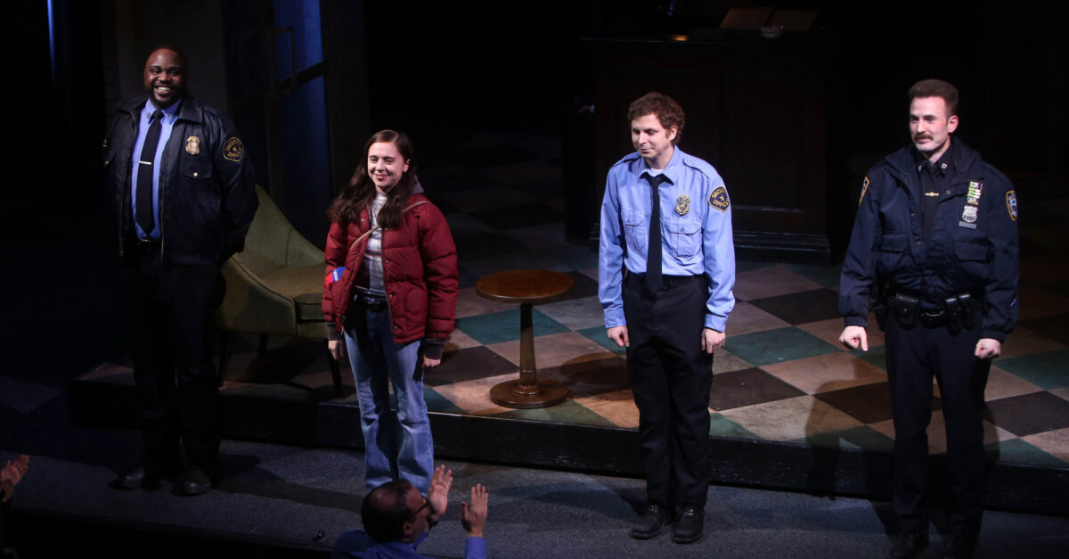 Watch Chris Evans Explain How to Make a Bad Guy Likable in Lobby Hero ...