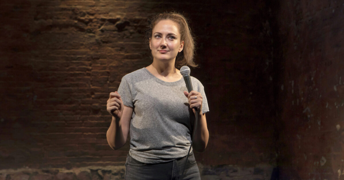Comedian Jacqueline Novak Conquers Theatre With Her Off-Broadway Smash ...