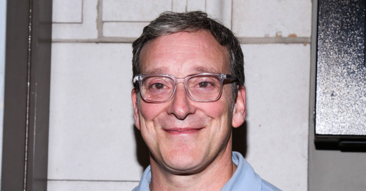 Jeremy Shamos, Taylour Paige, and More Join Netflix Adaptation of Ma ...