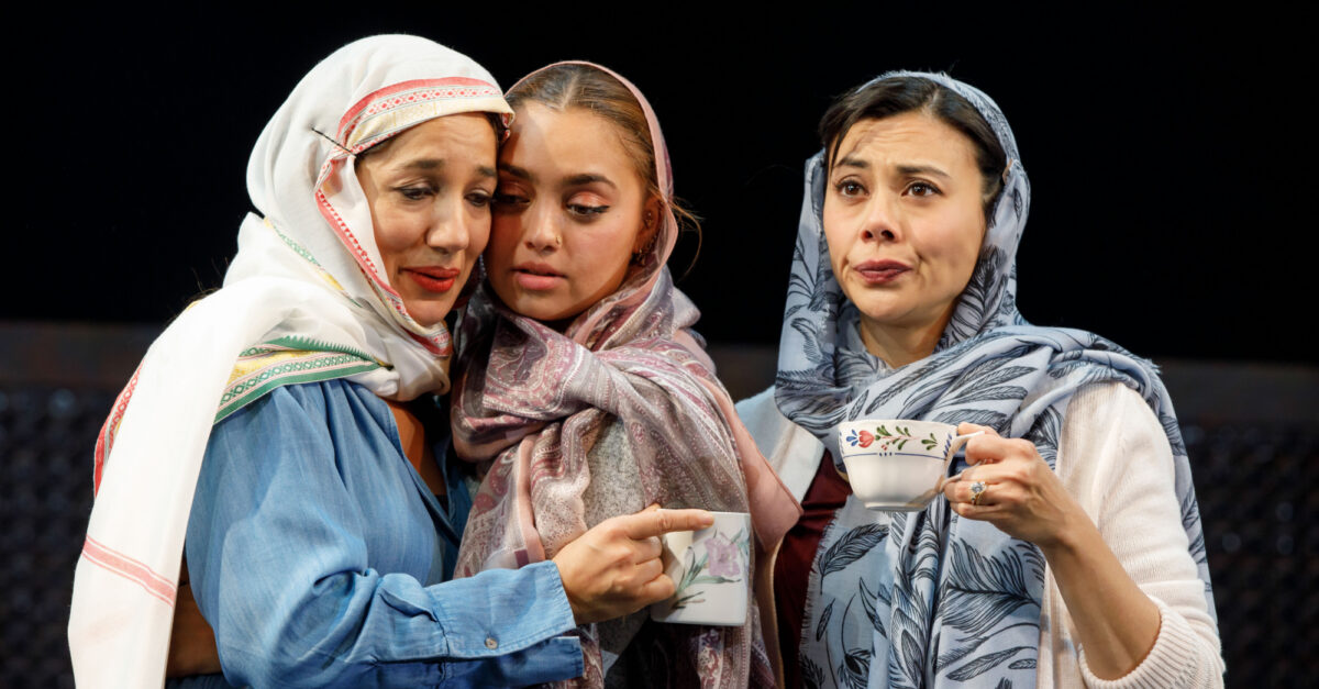 Jaclyn Backhaus' India Pale Ale Opens Off-Broadway | Playbill