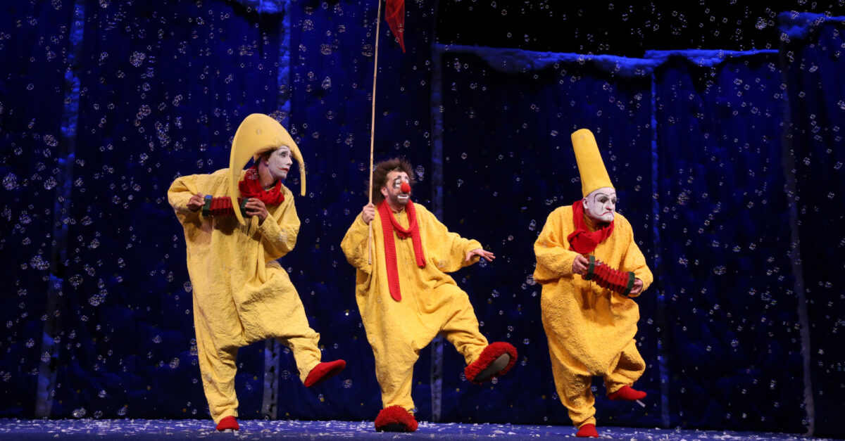 Read the Reviews for Slava’s Snowshow on Broadway | Playbill