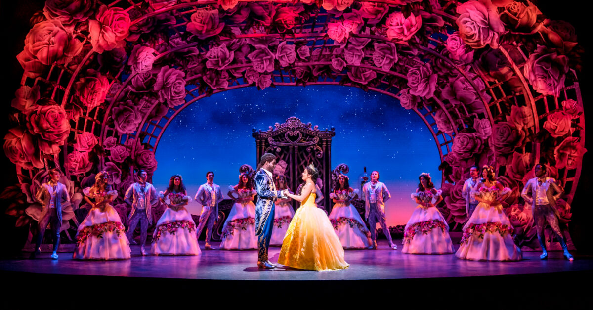 Courtney Stapleton and Emmanuel Kojo Star in U.K. and Ireland Tour of ...