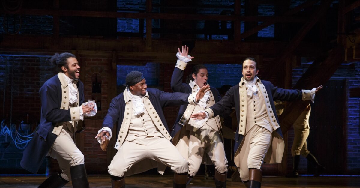 Hamilton Cast Recording Surpasses Rent Sales as It Hits Billboard ...