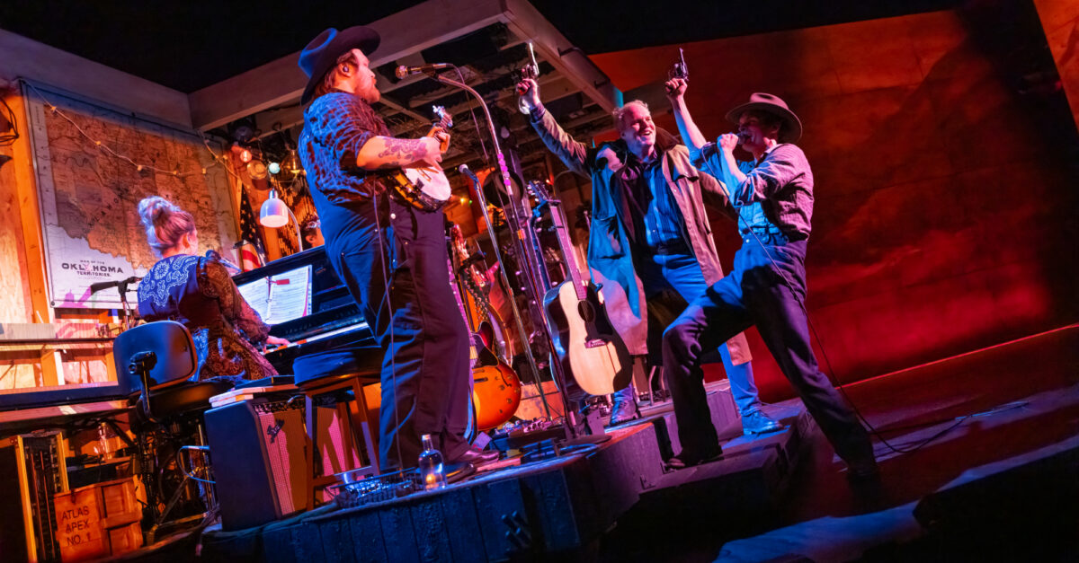 Dead Outlaw Closes on Broadway June 29 | Playbill