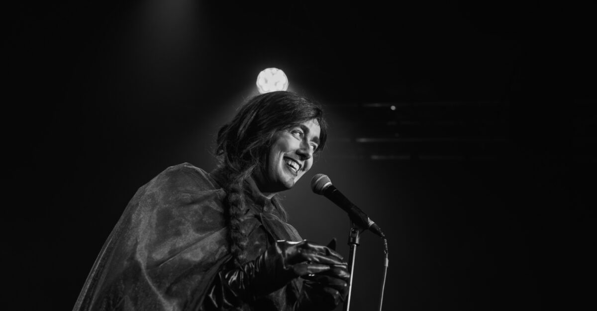 Playbill Pick: Tim Murray Is Witches At the Edinburgh Festival Fringe ...