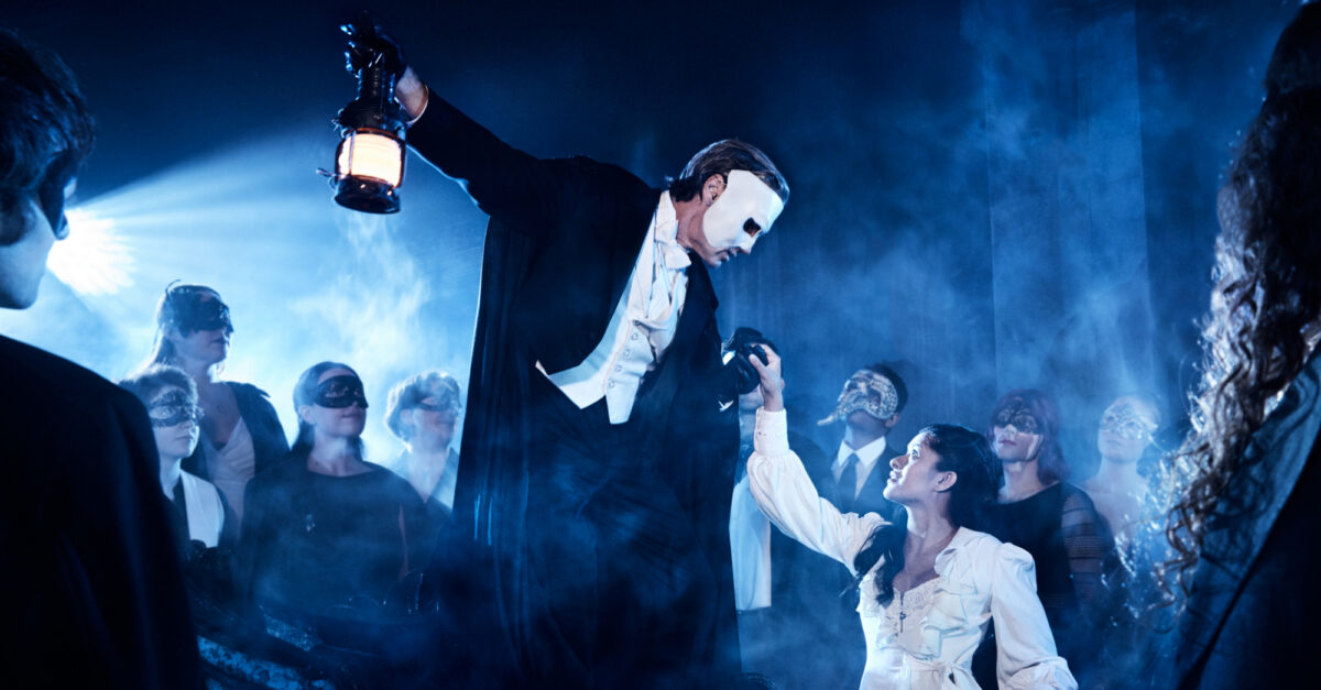 Masquerade Plans After-Hours Halloween Soirée | Playbill